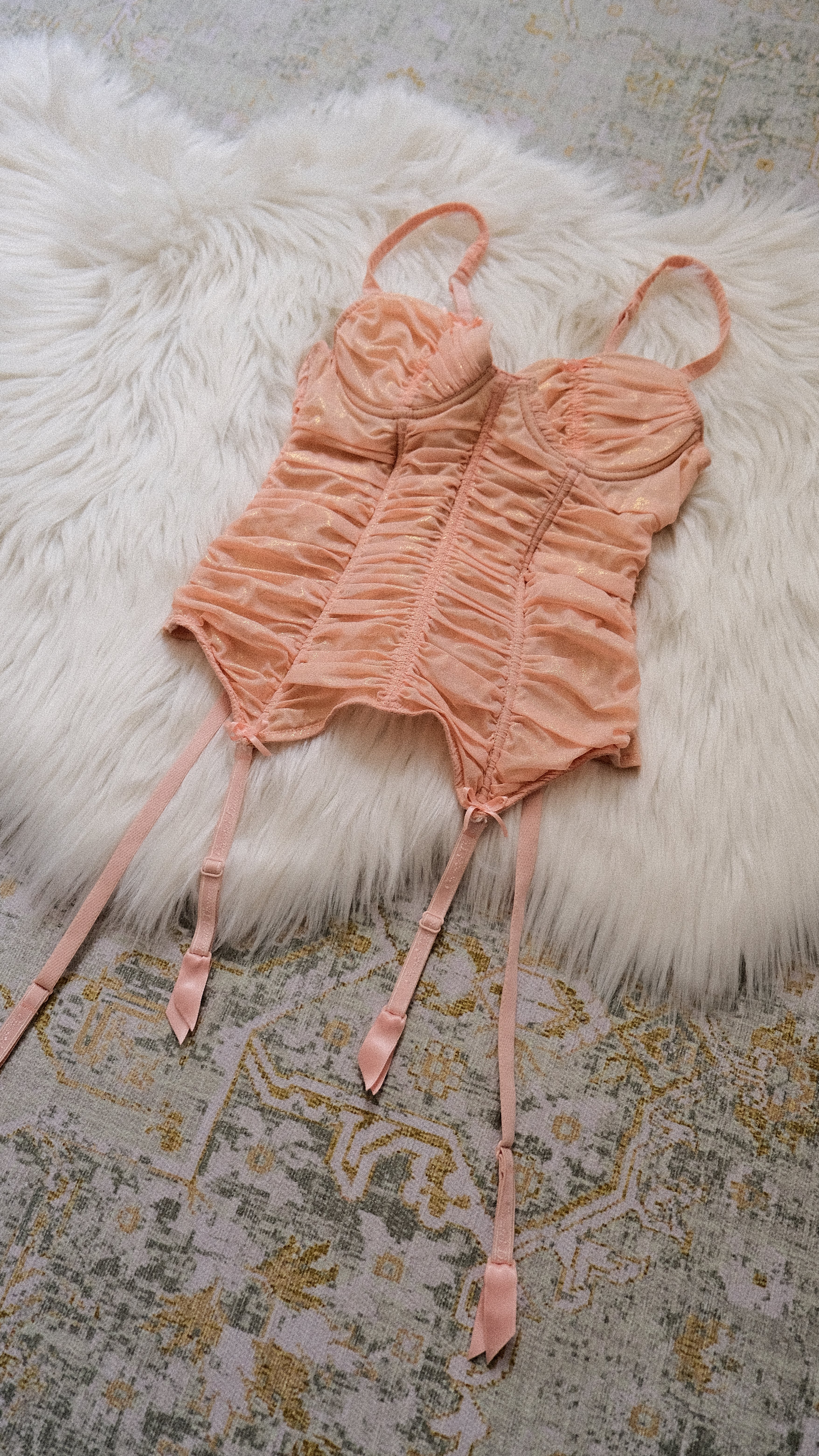 Vintage Sparly Blush corset (32B/70B) – bubblebunniez
